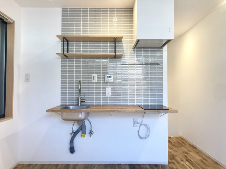 システムキッチンって普通のキッチンとどう違う？賃貸で選ぶ場合のポイントは？ | goodroom journal