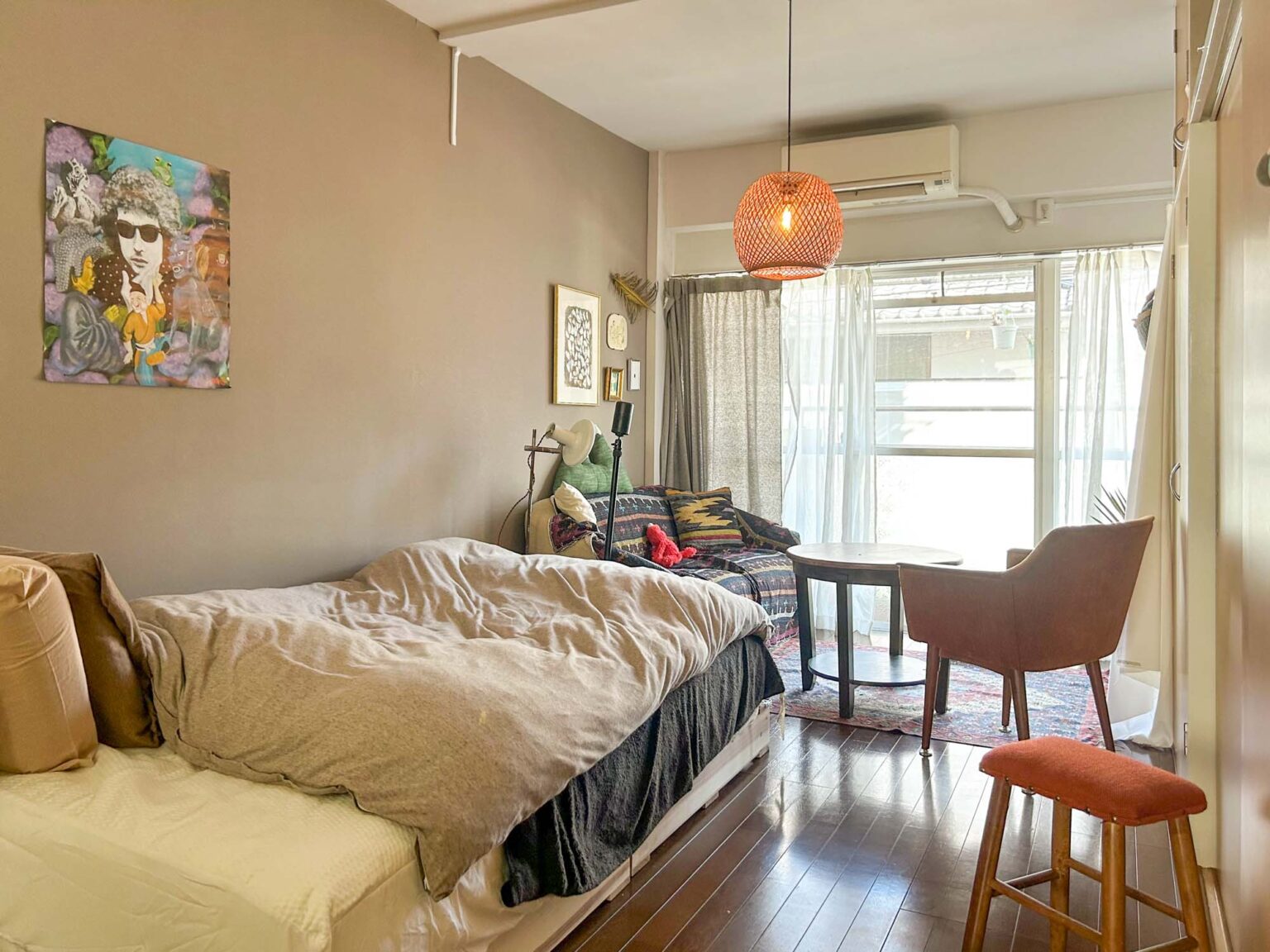 築50年の1DKで、無国籍のミックススタイルを楽しむ。一人暮らしのインテリア | goodroom journal