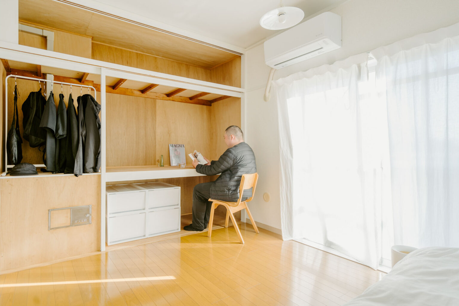 《2024》男性一人暮らしのインテリア実例18選。1K・ワンルーム〜2LDKまで | goodroom journal