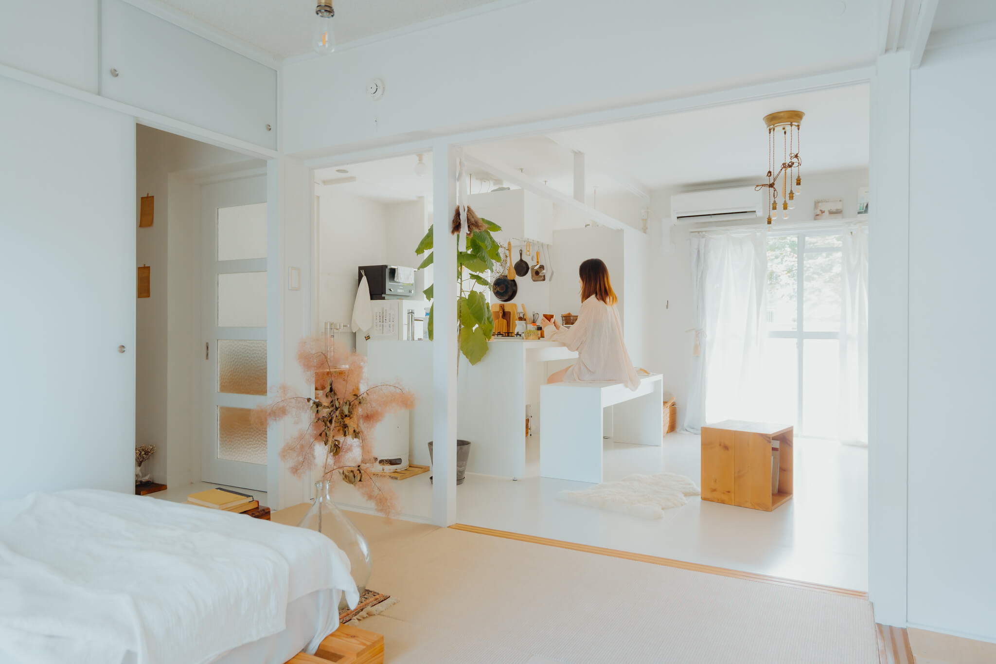 憧れだったMUJI×URのリノベーション団地で一人暮らし。心地よく暮らす、1LDKインテリア | goodroom journal