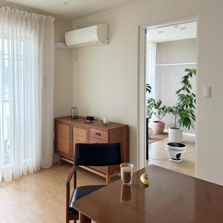 シンプルインテリアのレイアウト実例17選（1K・ワンルーム、1LDK、2LDK） | goodroom journal